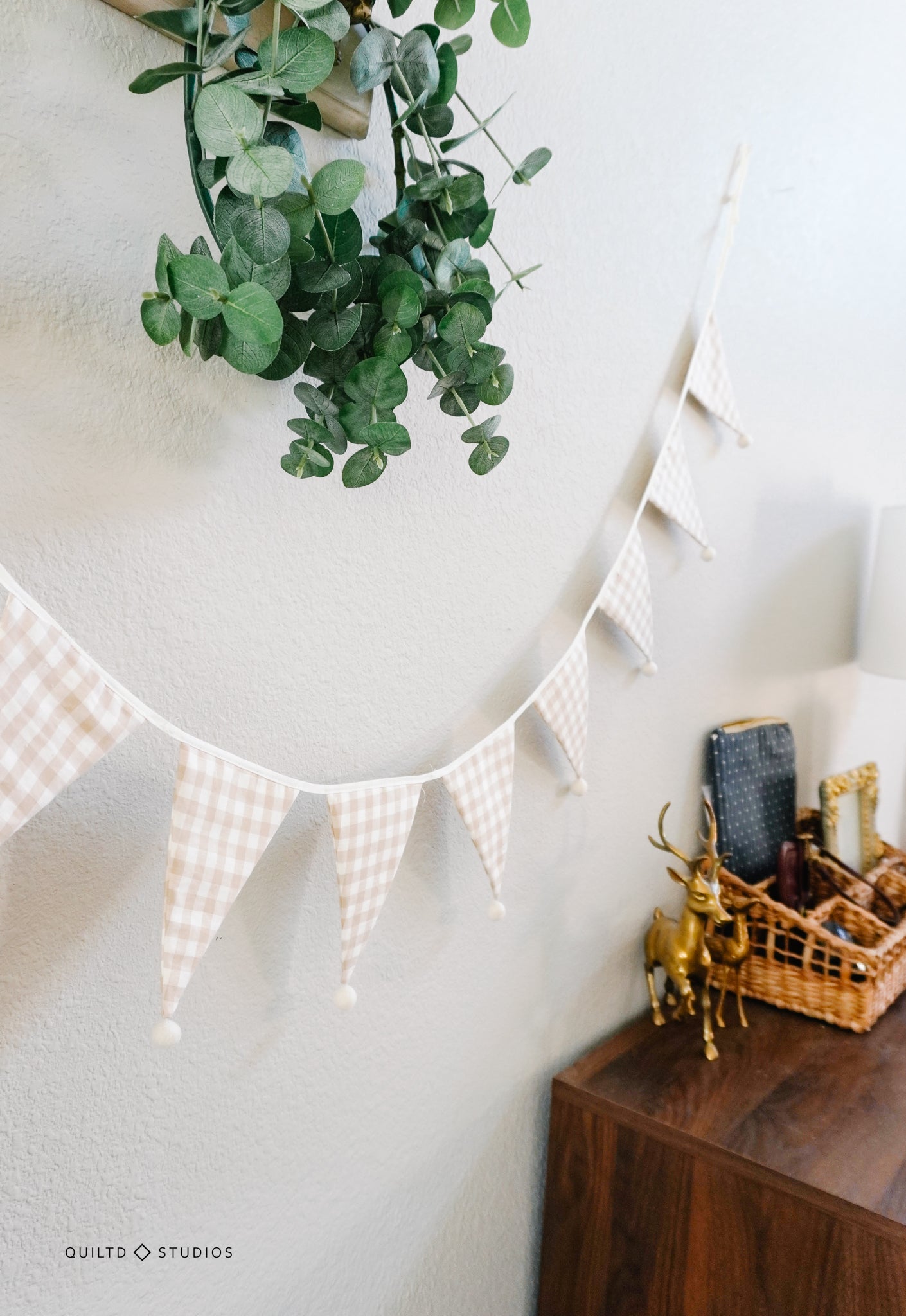 How to Make Easy Fabric Bunting – Quiltd Studios