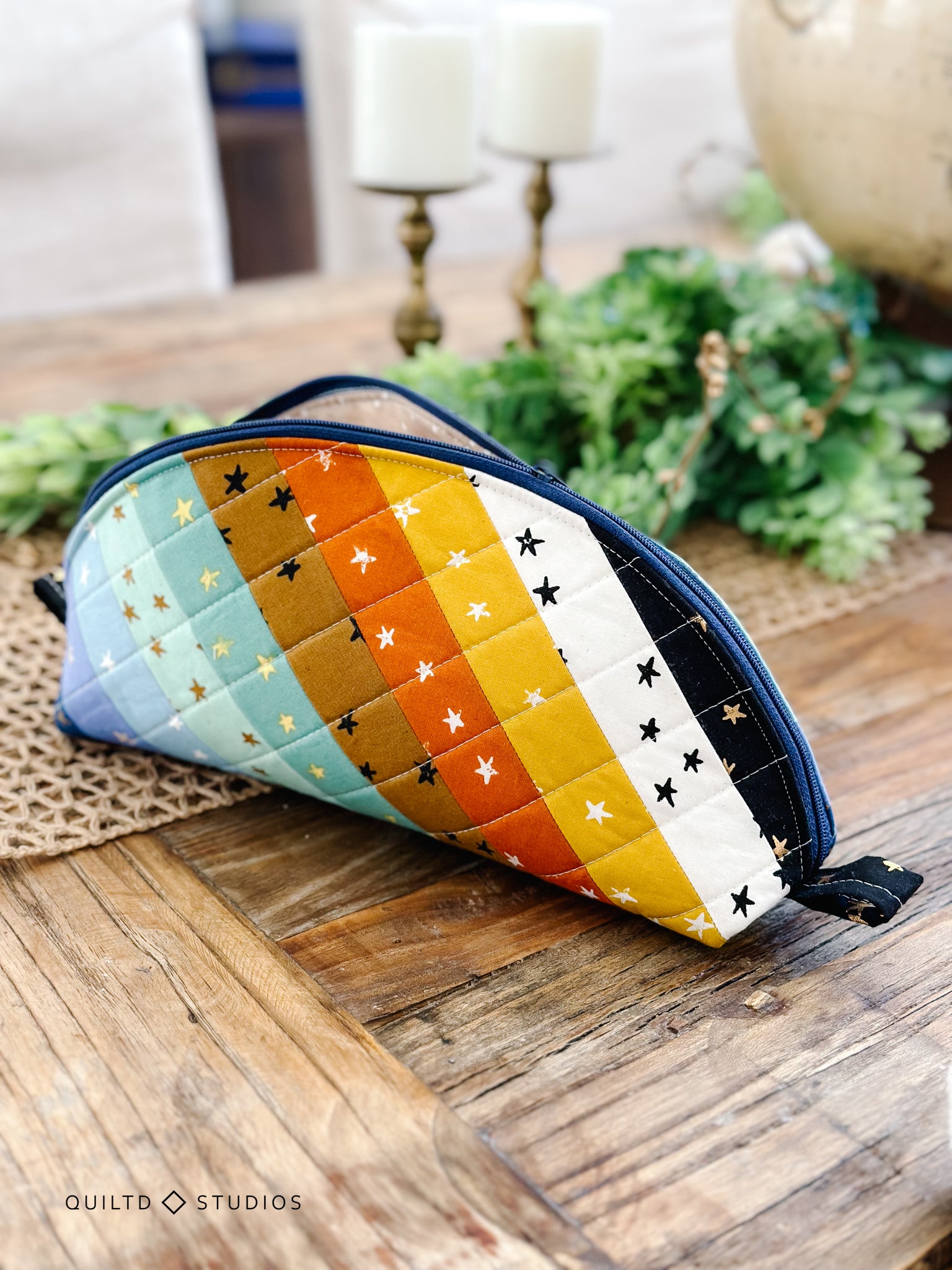 Zipper Pouch Tutorial + Free Template! – Quiltd Studios