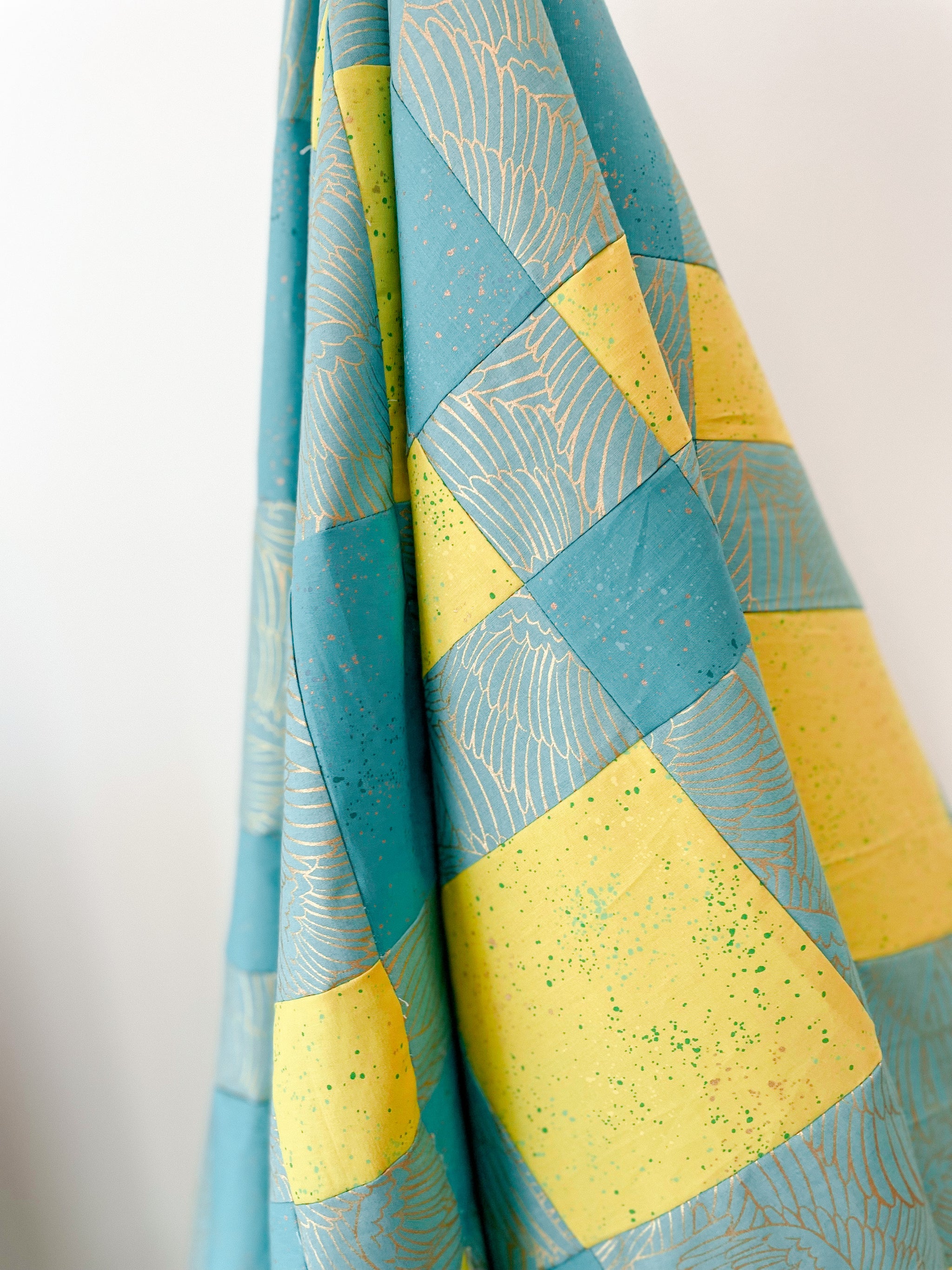 Siracusa Modern Gingham PDF Pattern Download – Quiltd Studios